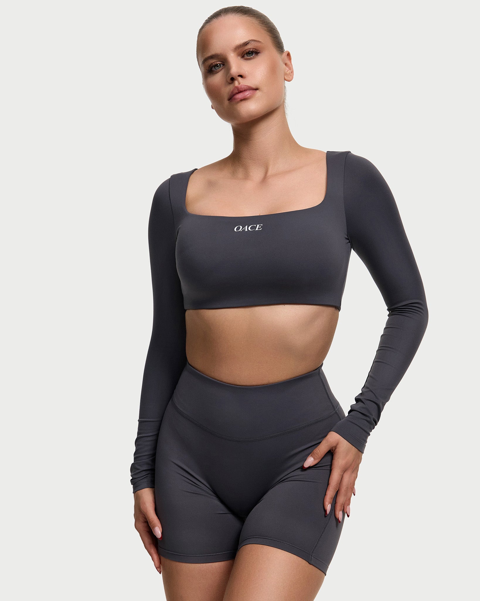 Aura Nylon Rectangle Longsleeve