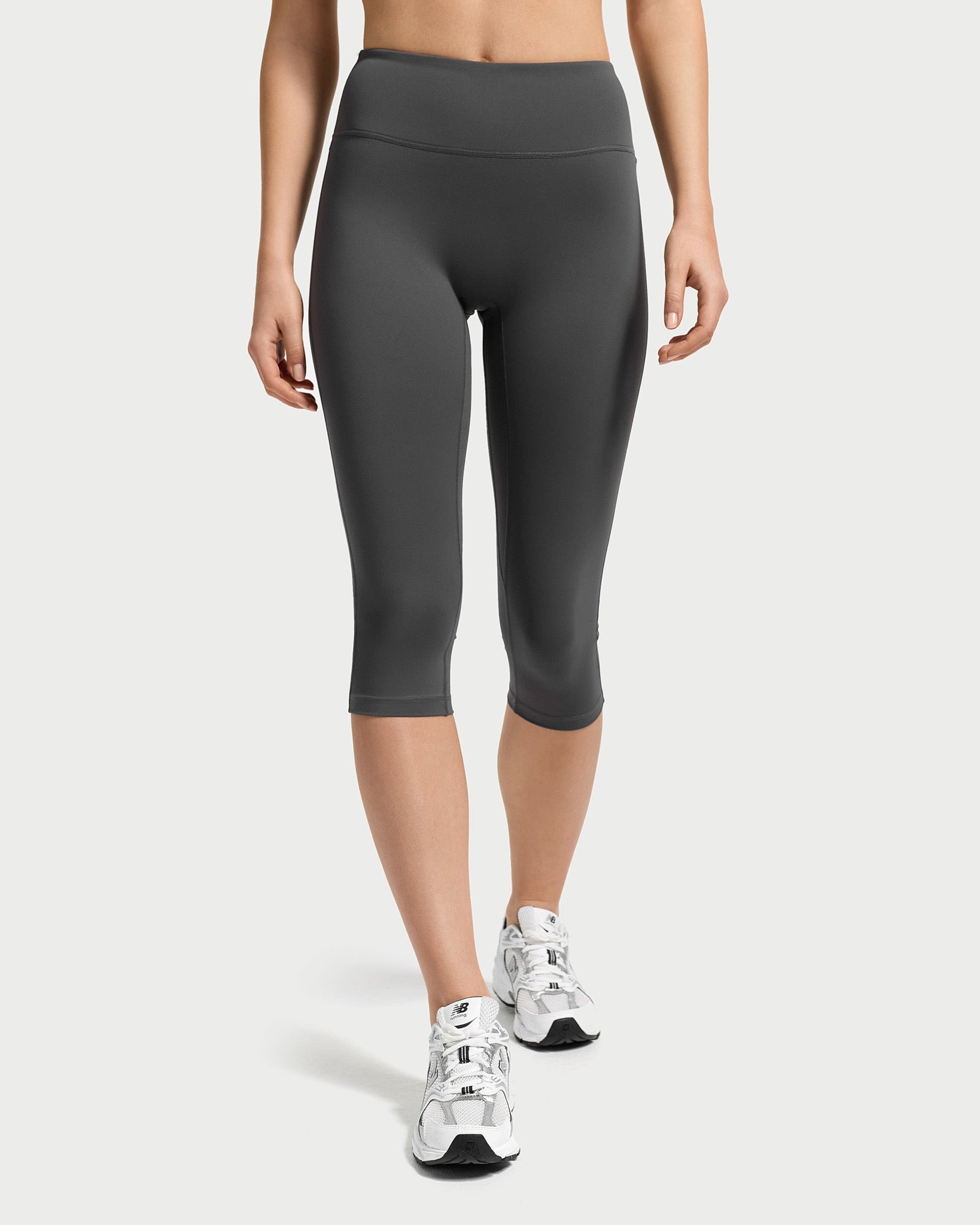Aura Nylon Crop Leggings